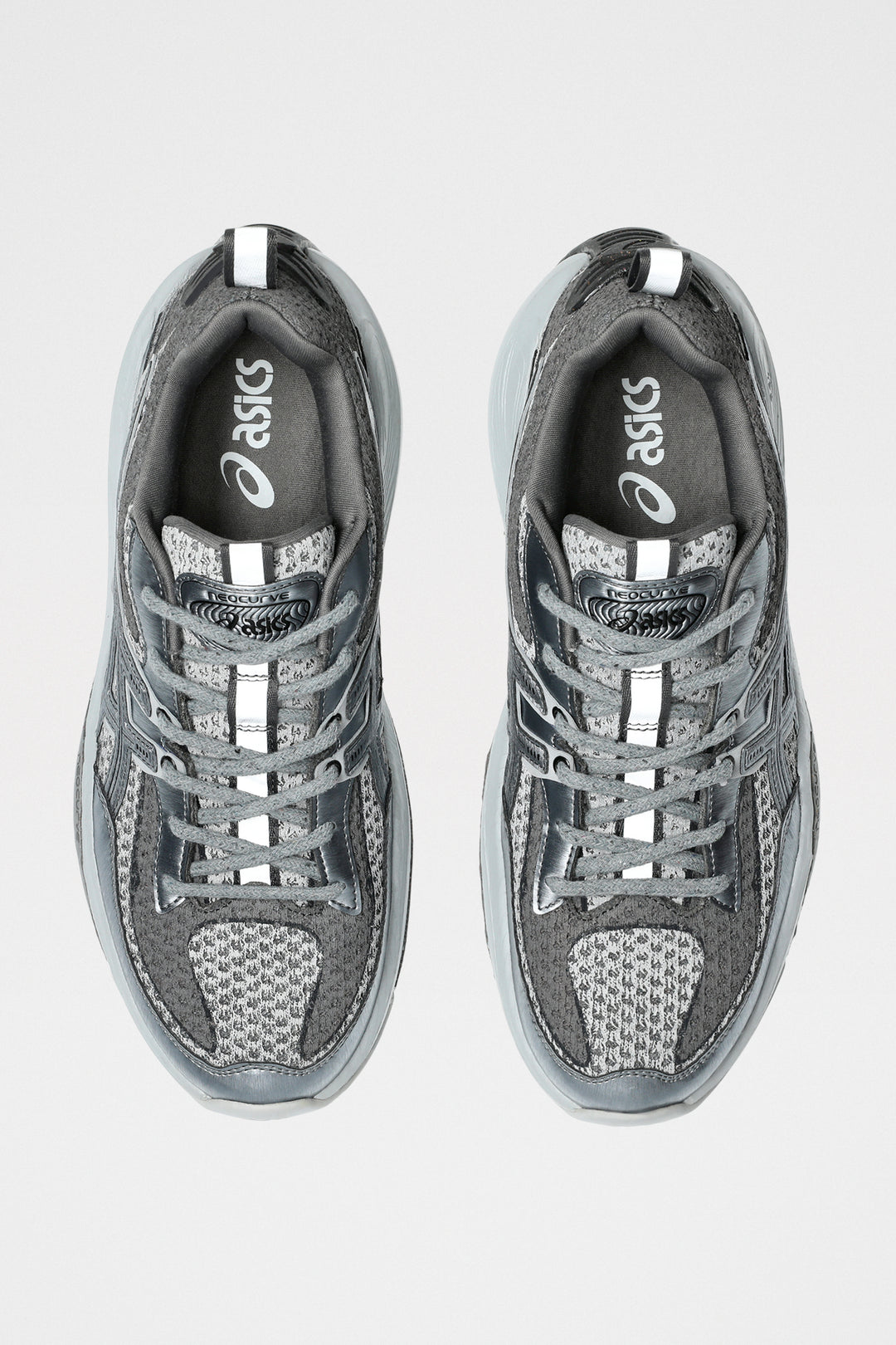 Asics Neocurve Piedmont Grey / Pure Silver – Très Bien